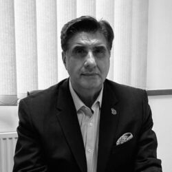 CV – Peter Khoury